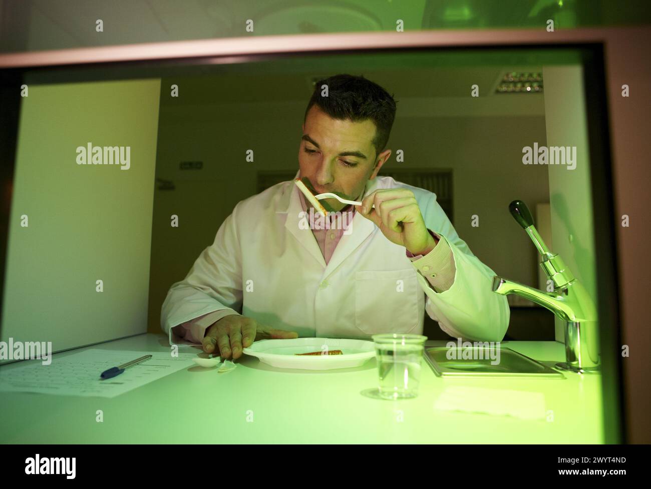 Food sensory analysis hi-res stock photography and images - Alamy