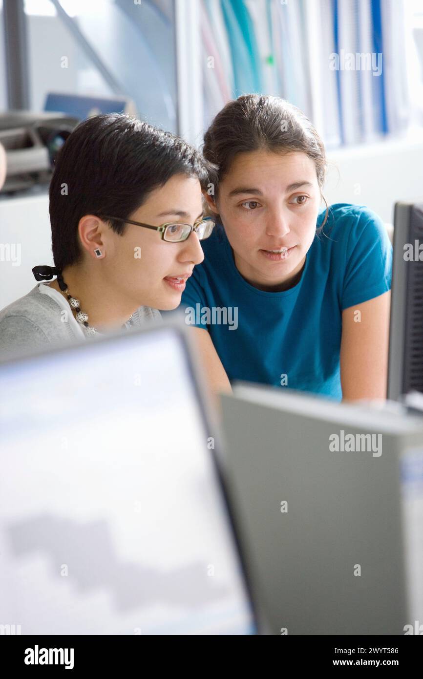 Office, biopharmaceutical lab, Grupo Genetrix, Madrid Stock Photo - Alamy