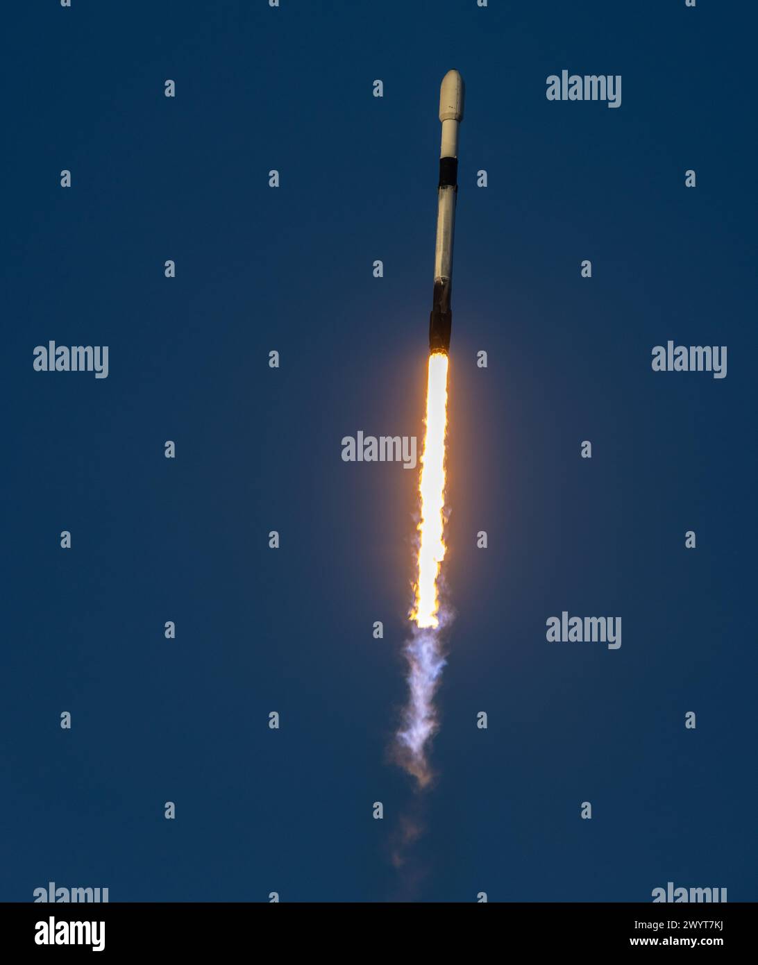 Lz 1 hi-res stock photography and images - Alamy