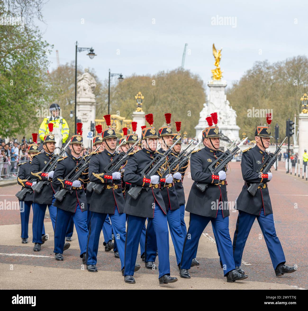 Buckingham Palace, London, UK. 8th April, 2024. The French Gendarmerie ...
