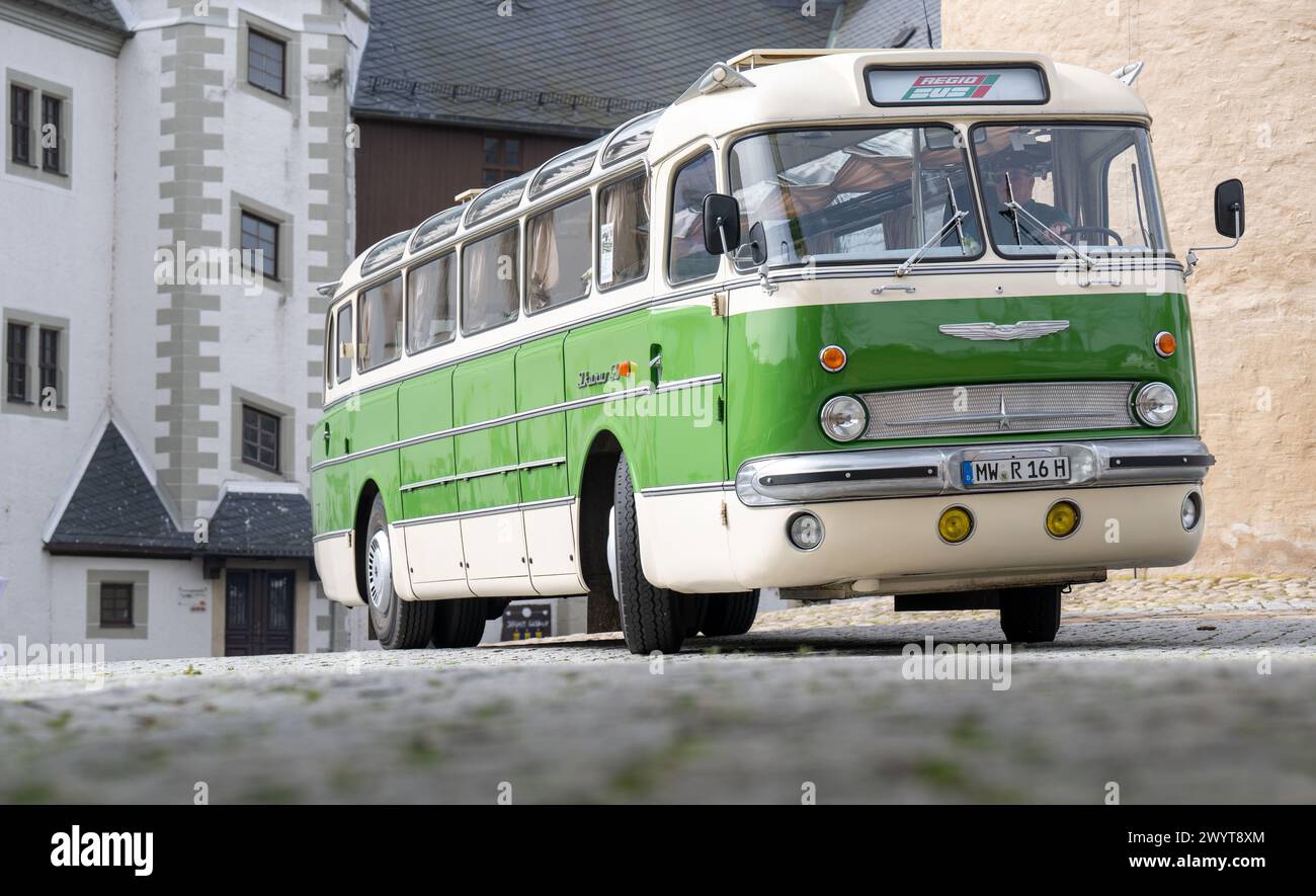 Zschopau, Germany. 08th Apr, 2024. Bus driver Sven Mischke drives a ...