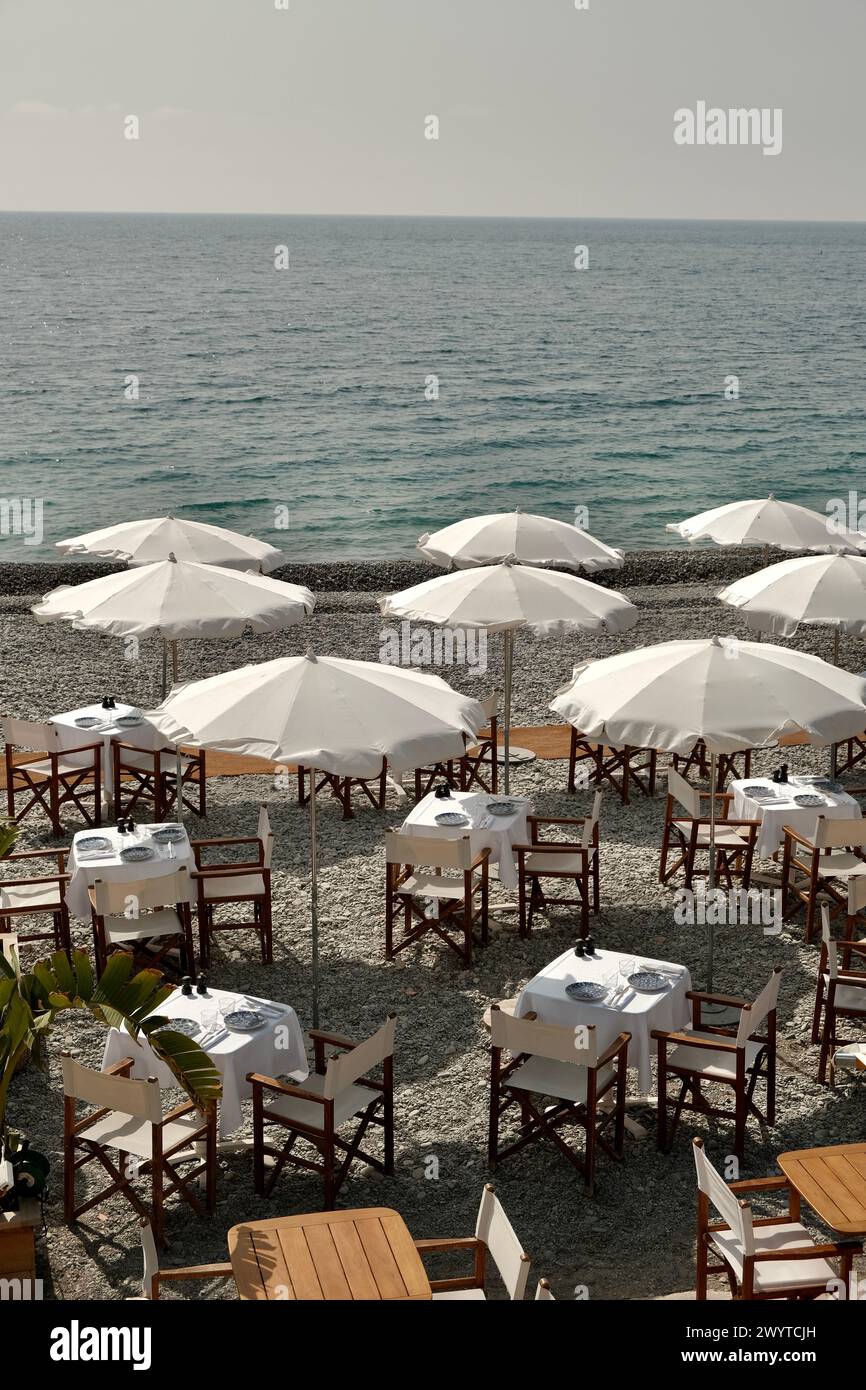 A beautiful restaurant at the beach Stock Photo - Alamy