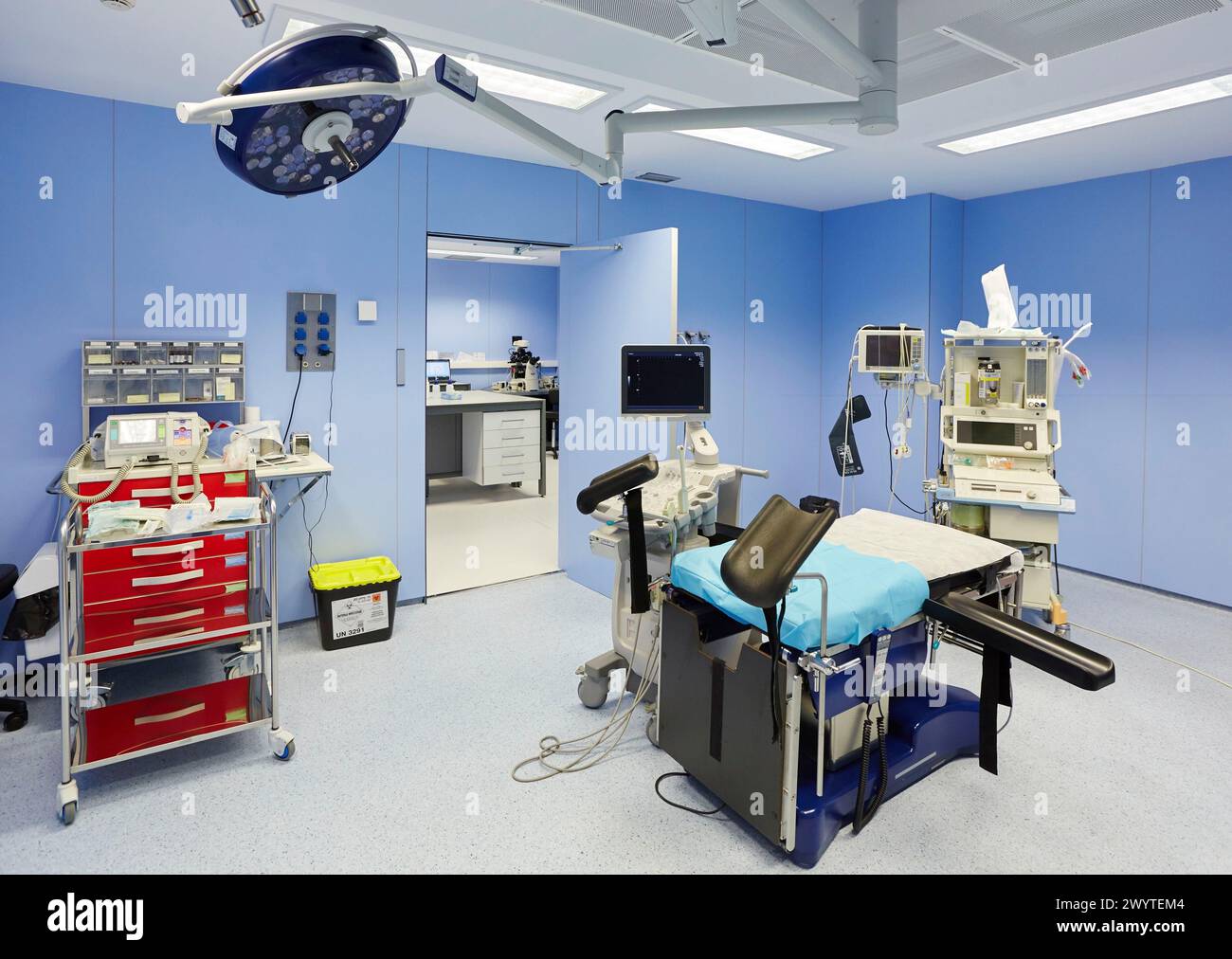 Artificial insemination clinic spain hi-res stock photography and ...