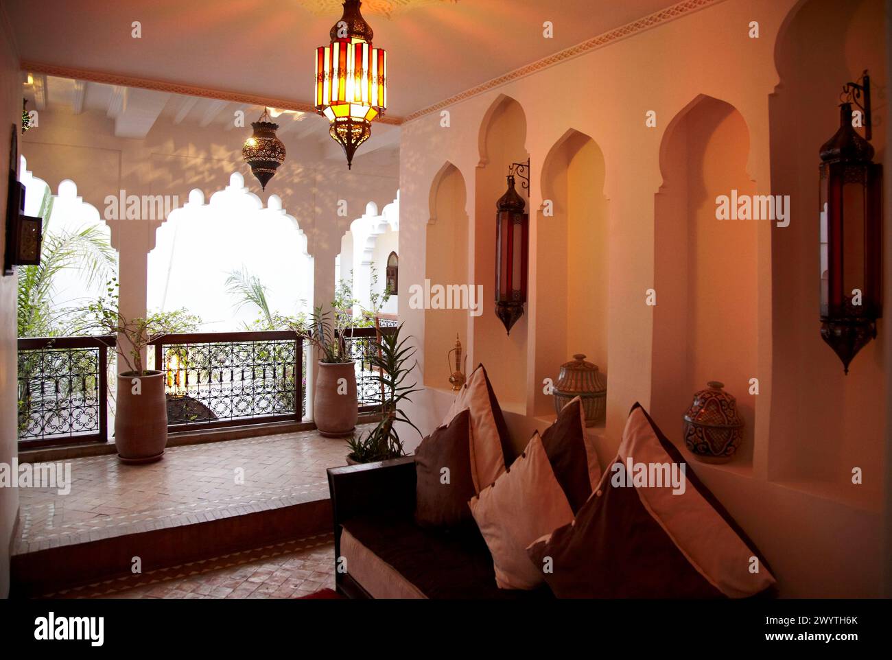 Arch diagram building hi-res stock photography and images - Alamy