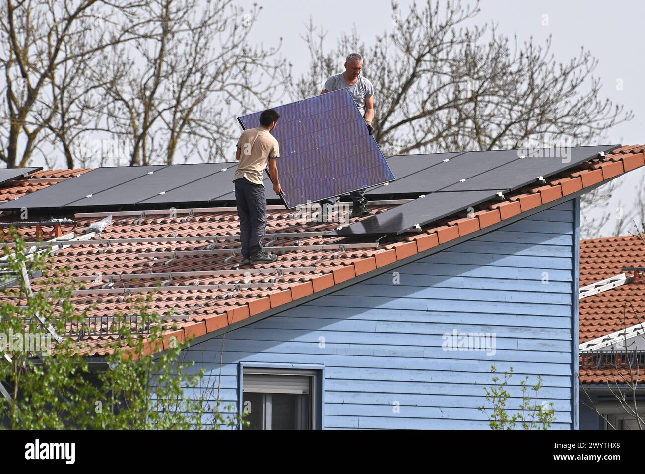 Strom family hi-res stock photography and images - Alamy