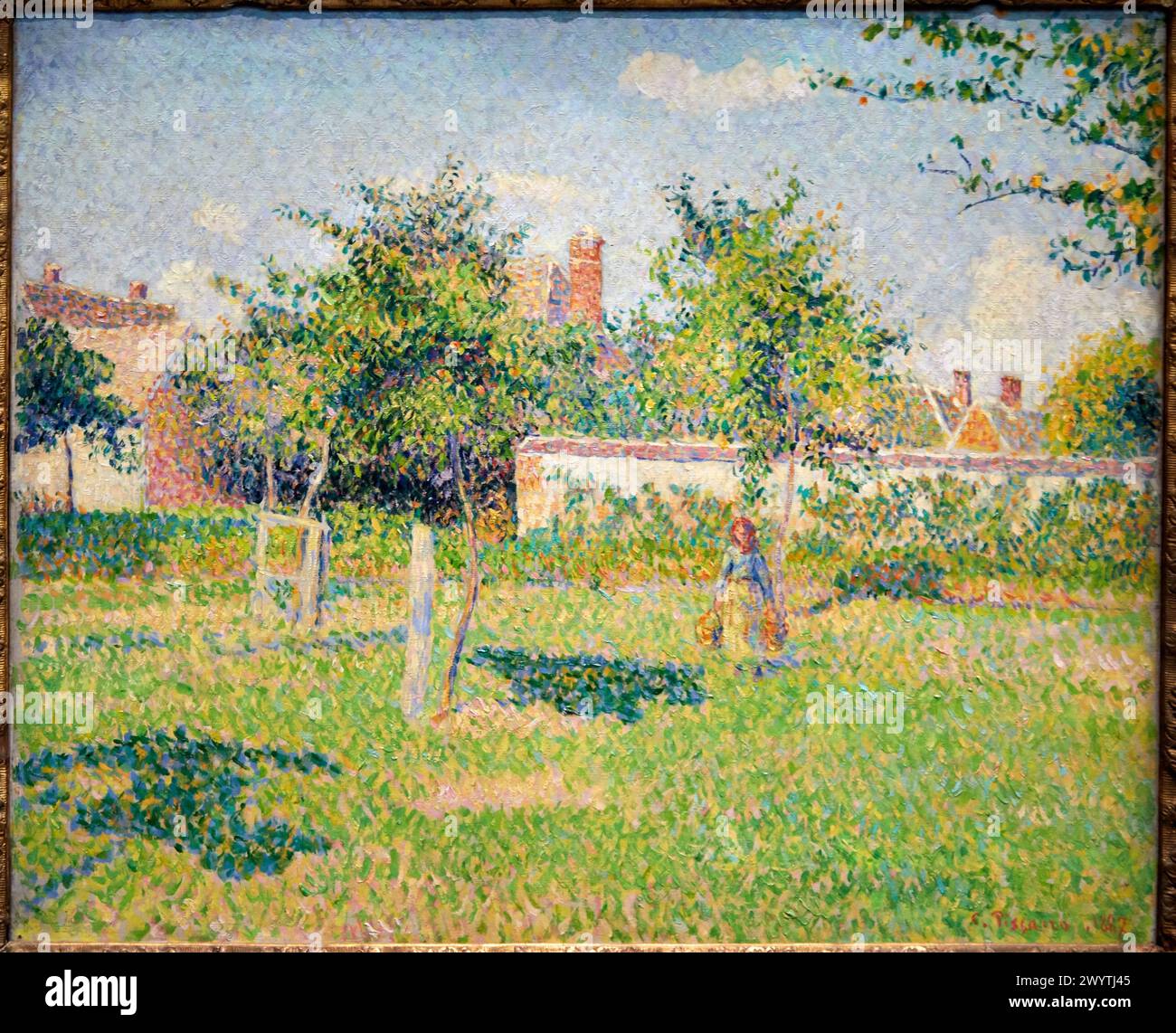 Camille pissarro femme dans un clos hi-res stock photography and images ...