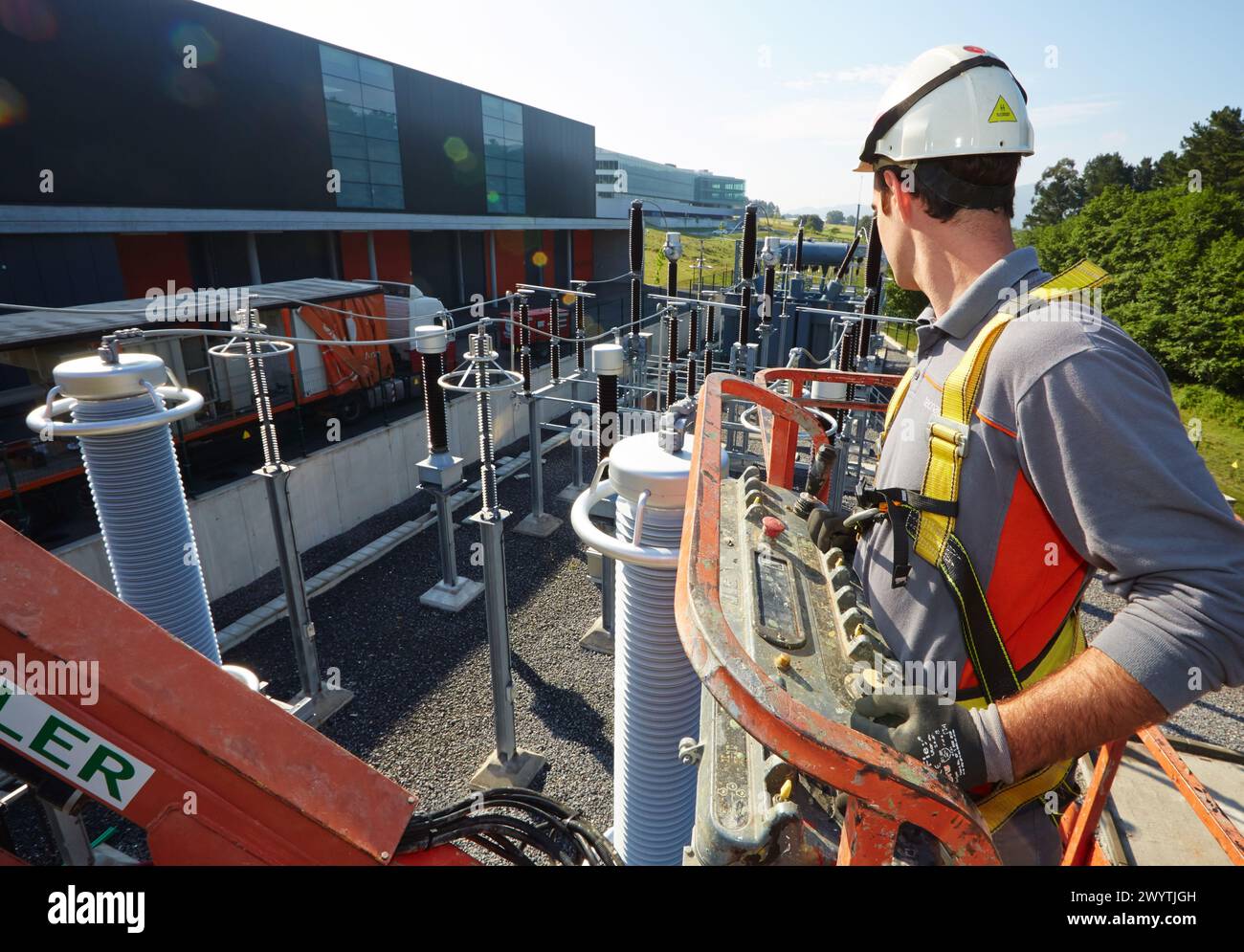 On-site commissioning, diagnostics and maintenance tests on underground ...