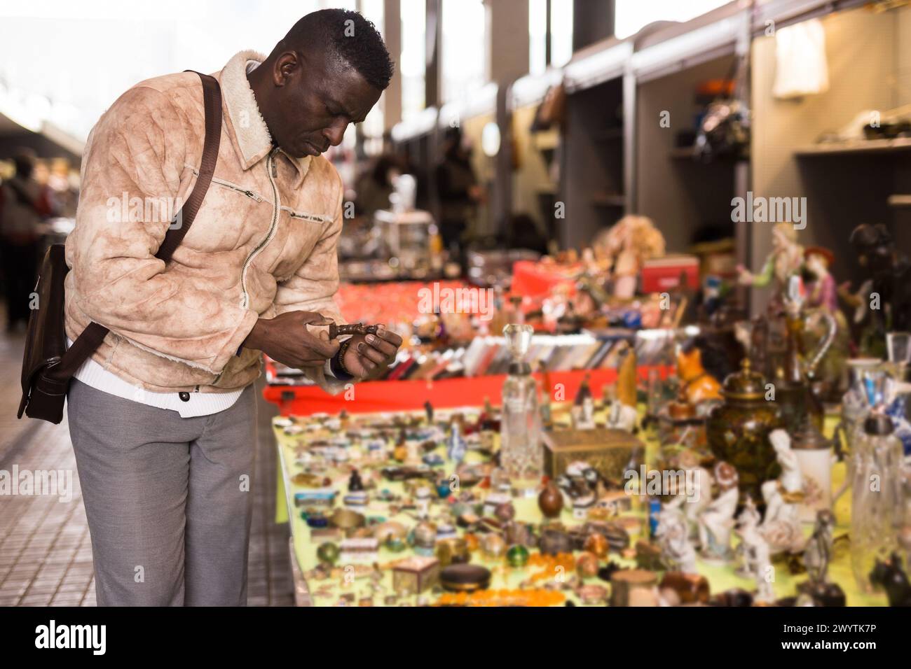 African american antiques hi-res stock photography and images - Alamy