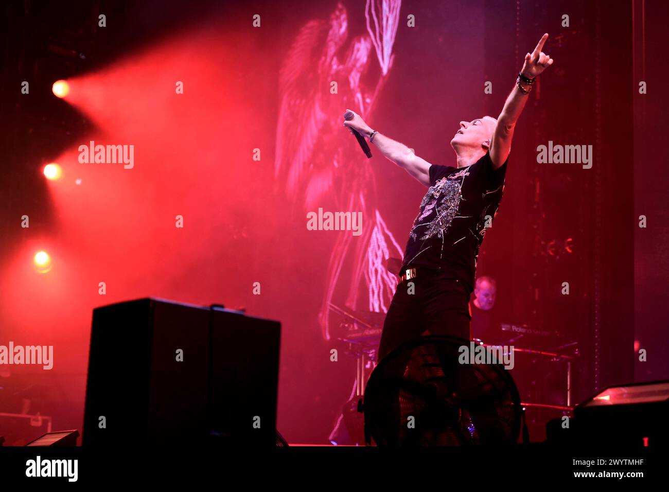 20000002 hi-res stock photography and images - Alamy