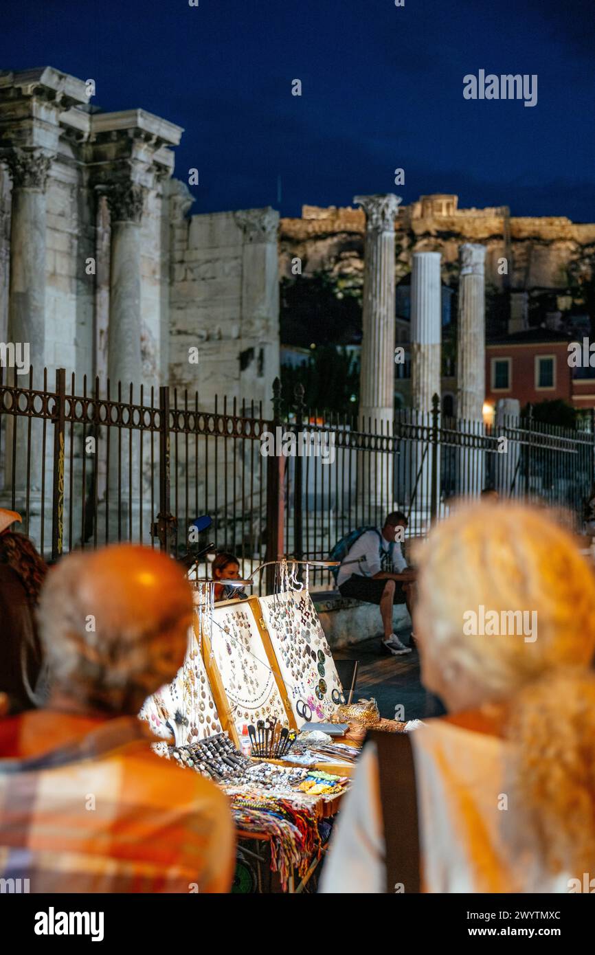 Greek city square hi-res stock photography and images - Alamy