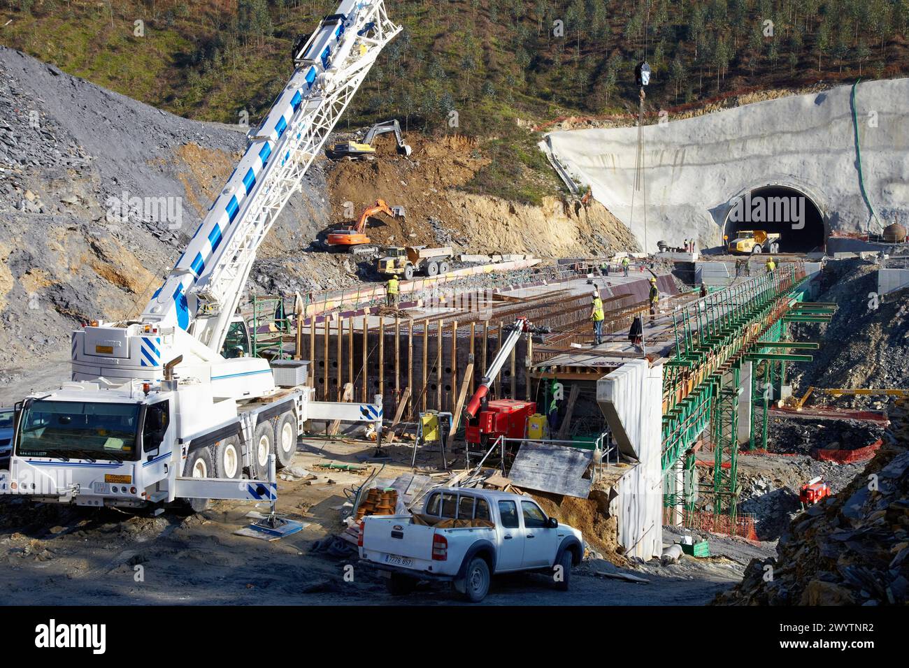 Crane, Construction of viaduct, Works of the new railway platform in ...