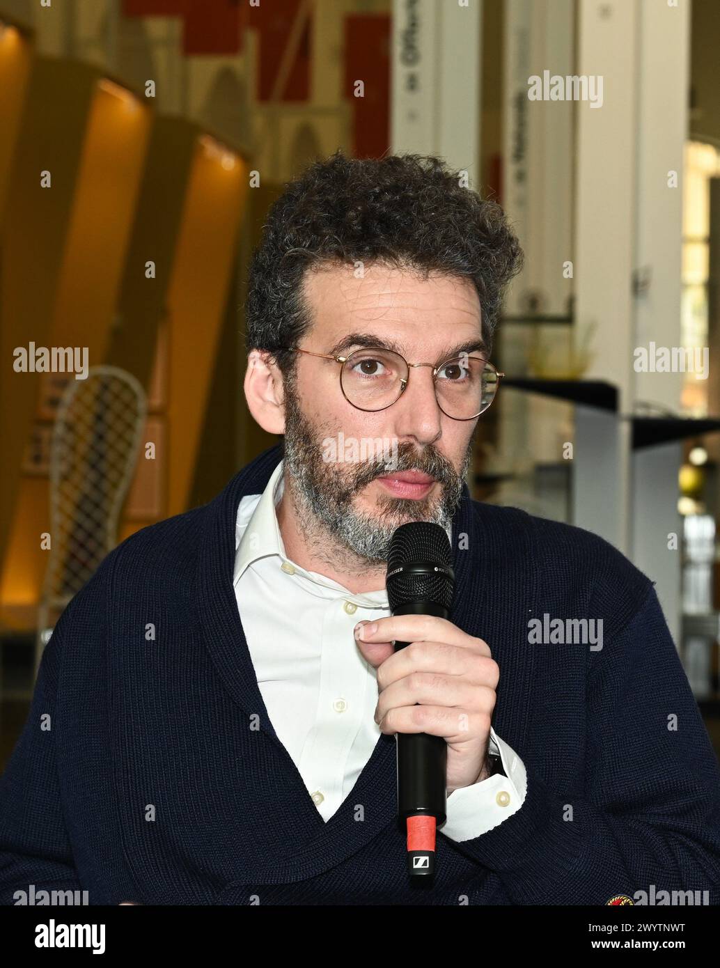 Manuela rafaiani giornalista hi-res stock photography and images - Alamy