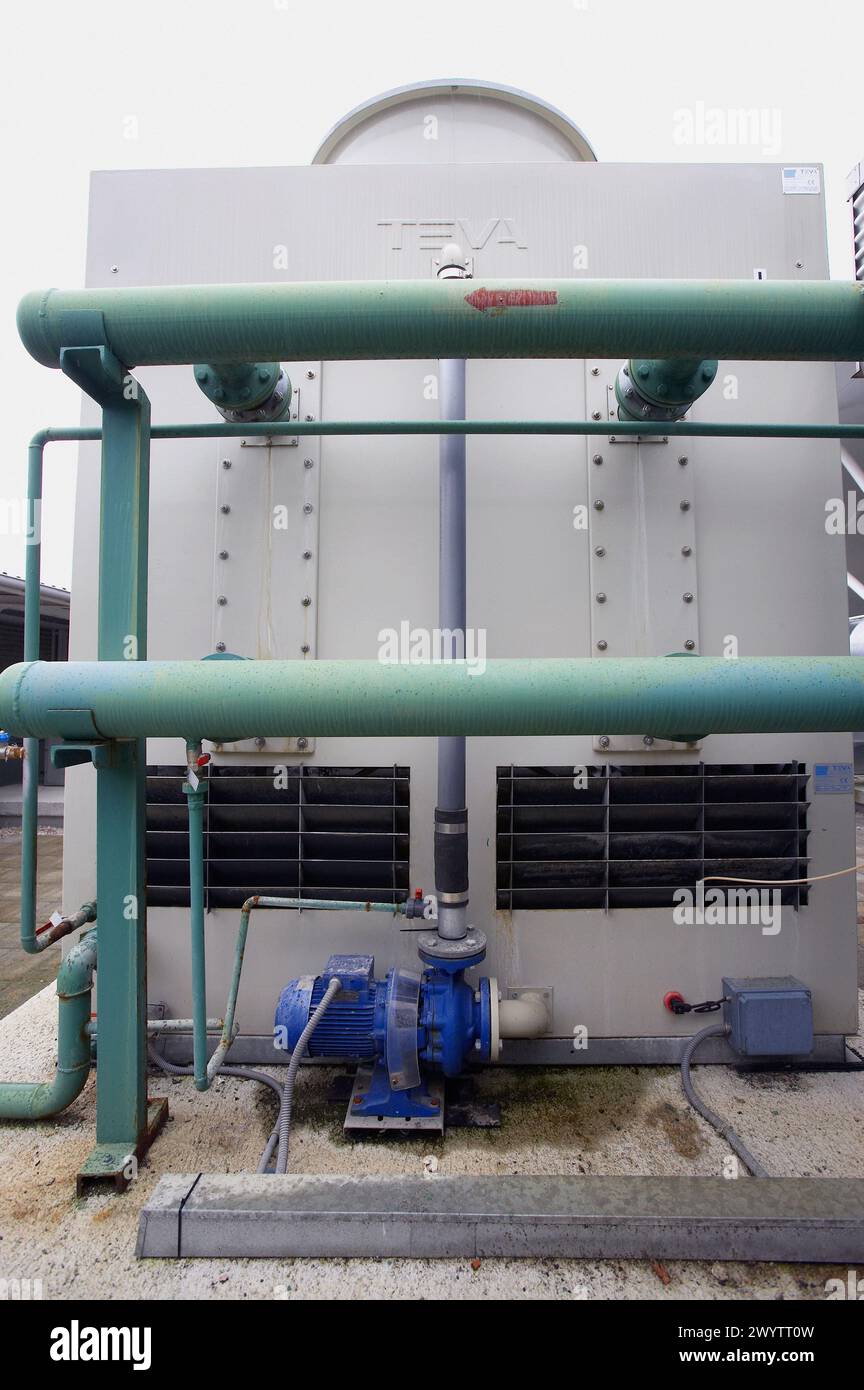 Cooling tower, air-conditioning installation in office building. Parque ...