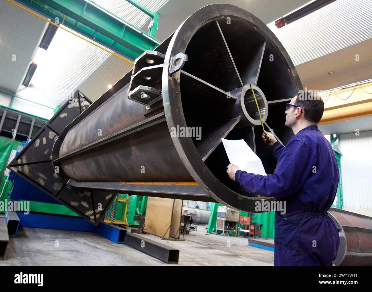 Boilermaking hi-res stock photography and images - Alamy
