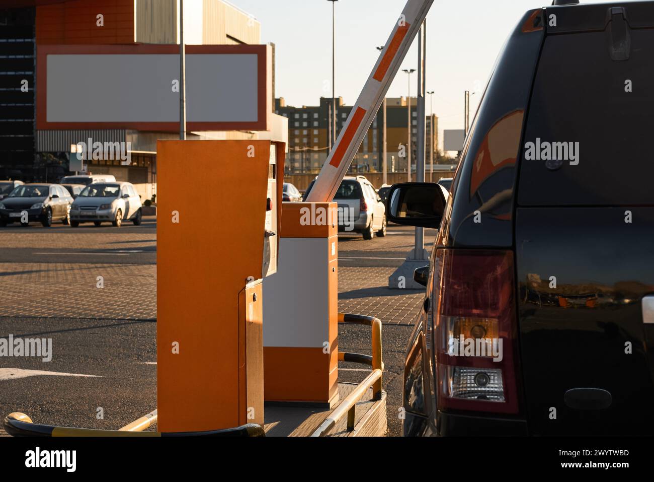 Automatic arm car park barrier hi-res stock photography and images - Alamy