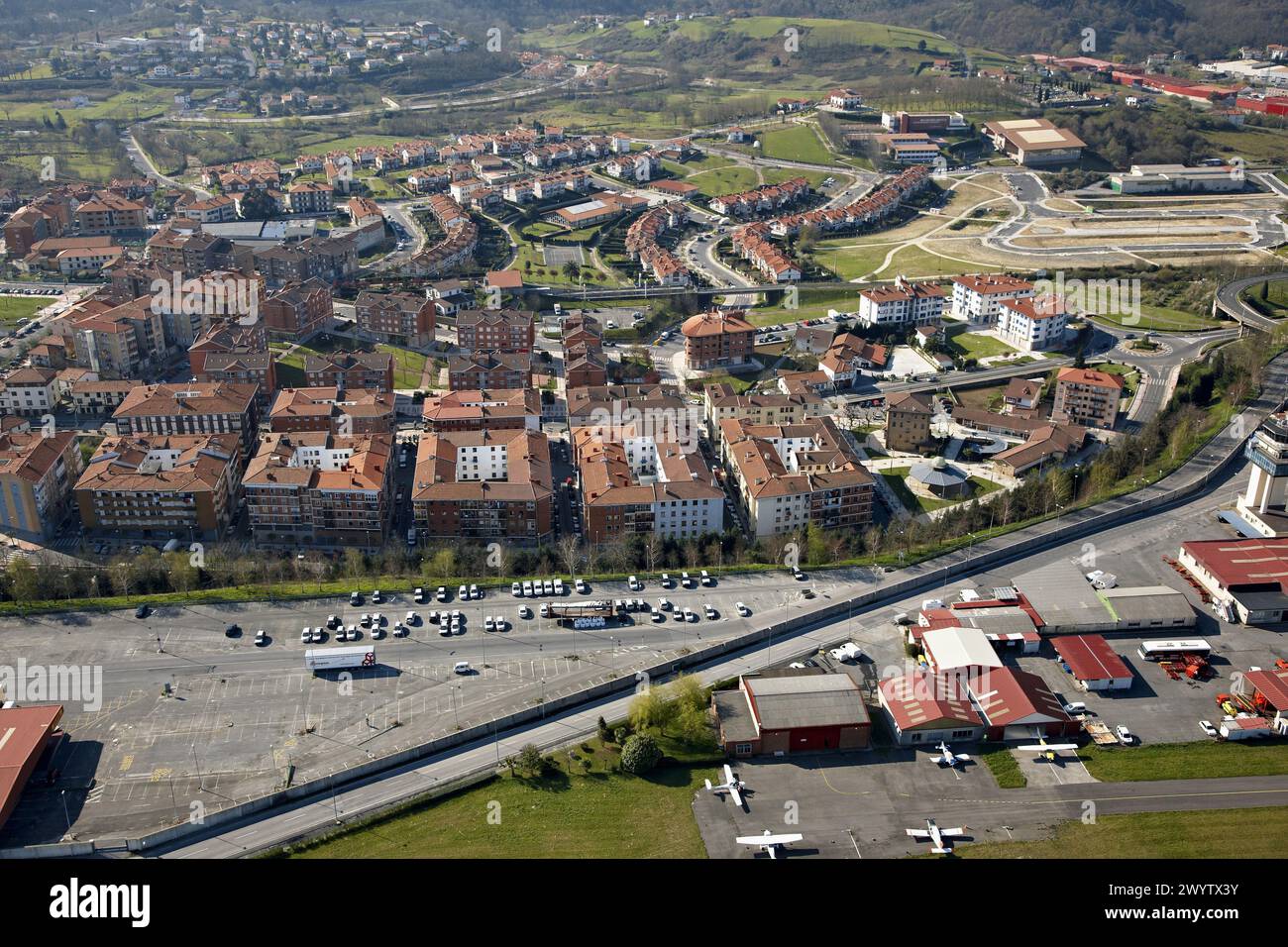 Sondika hi-res stock photography and images - Alamy