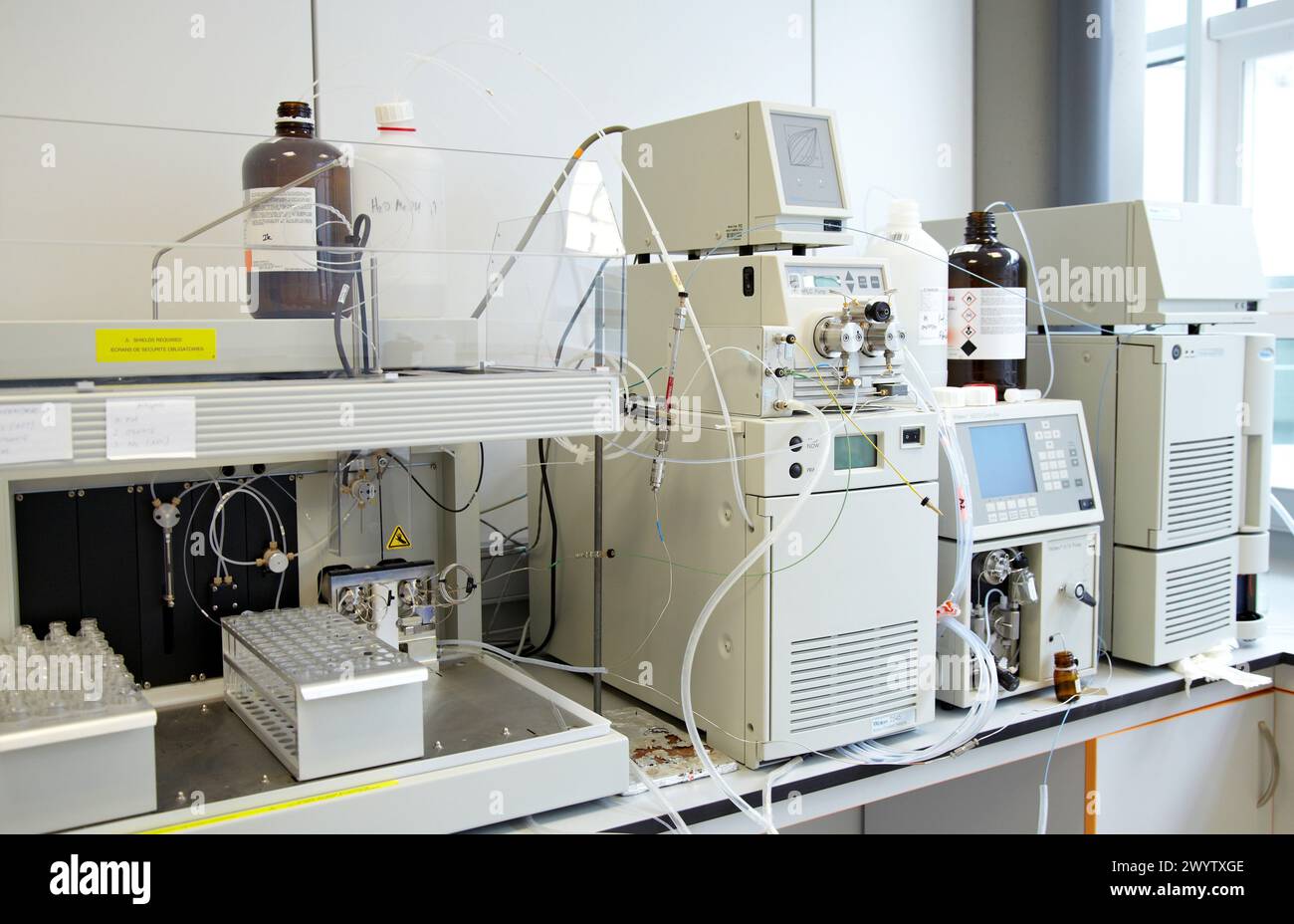 High performance liquid chromatography hplc laboratory hi-res stock ...