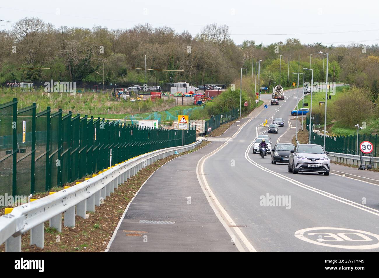 Harefield, UK. 6th April, 2024. HS2 construction work at the High Speed ...