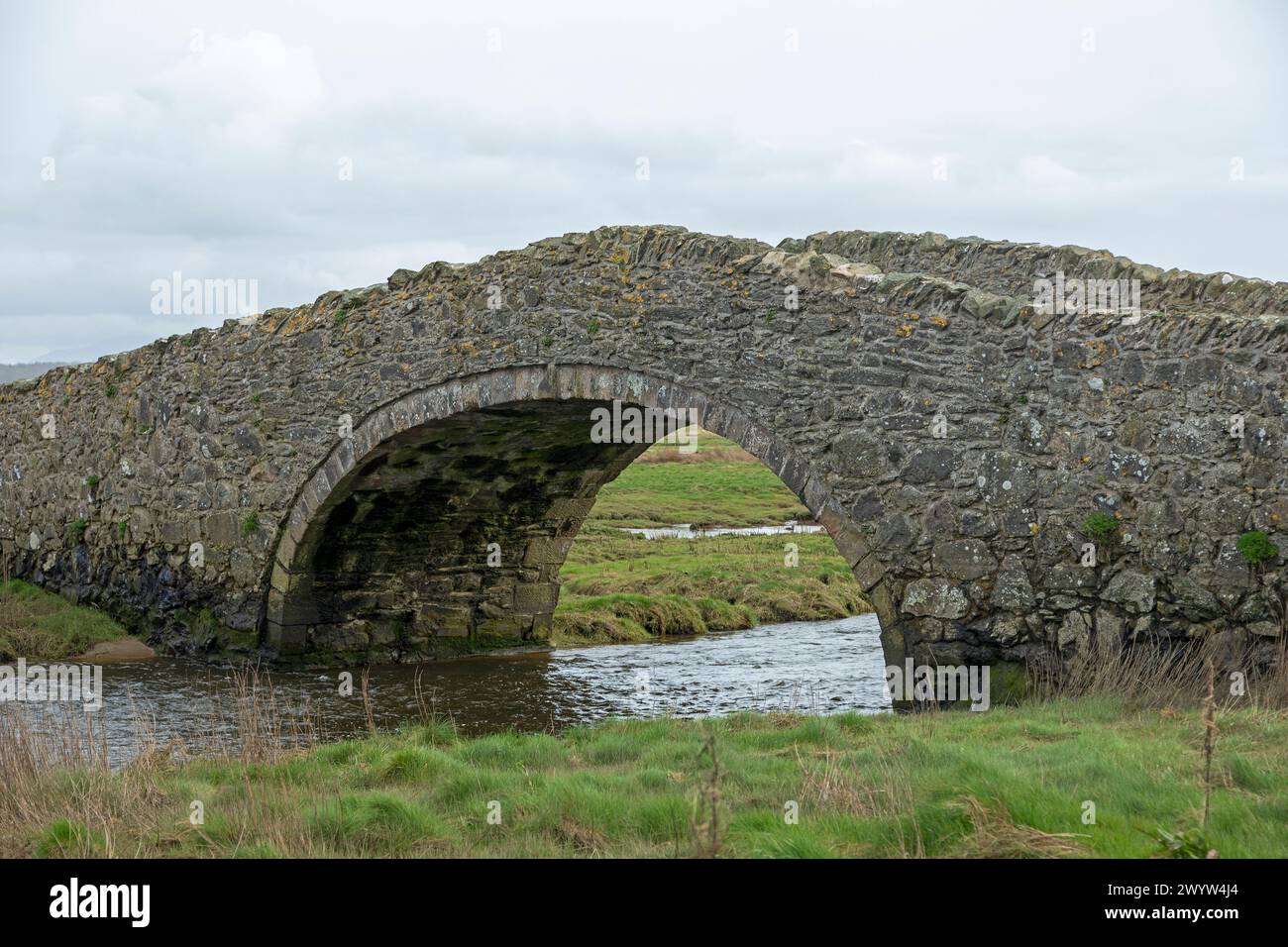 The great stone bridge hi-res stock photography and images - Alamy