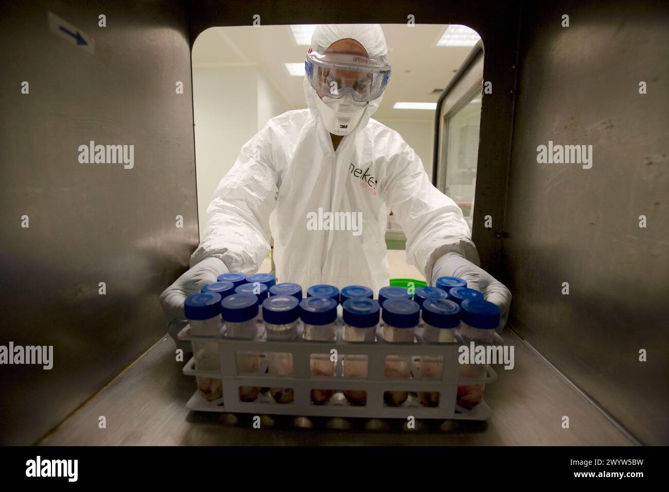 Air-lock, necropsy room, research on avian flu, Laboratory of Bio ...