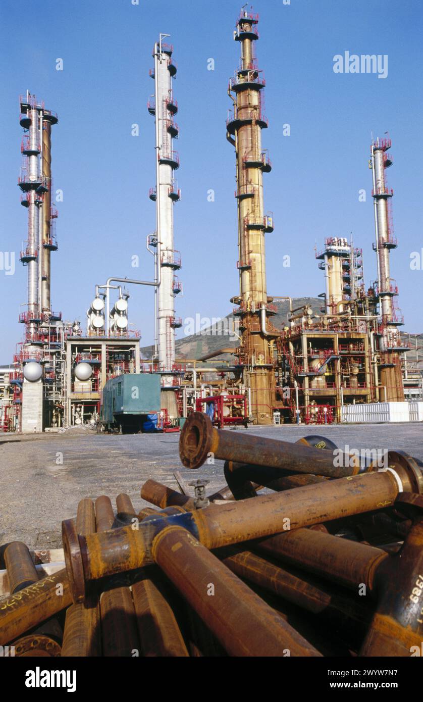 Spain euskadi oil industry hi-res stock photography and images - Alamy