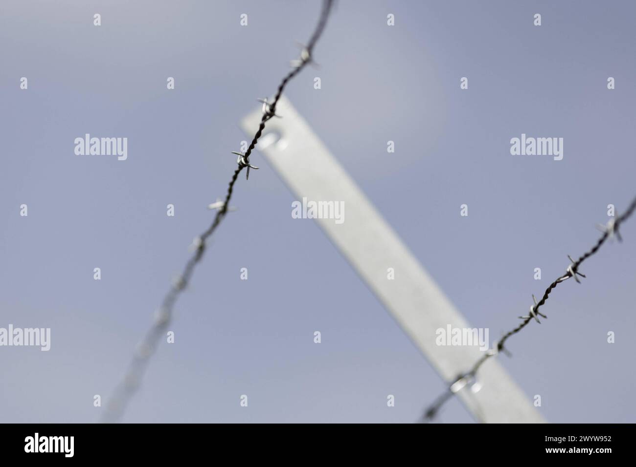 Baustelle gefahr symbole hi-res stock photography and images - Alamy