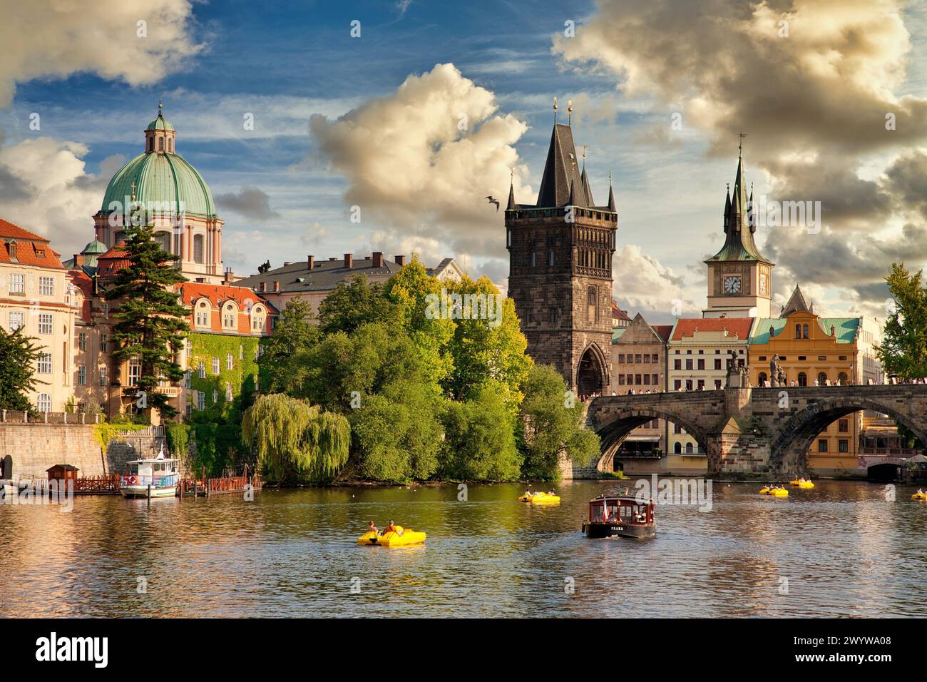 Charles Bridge, Moldau river, Prague, Czech Republic, Europe Stock ...