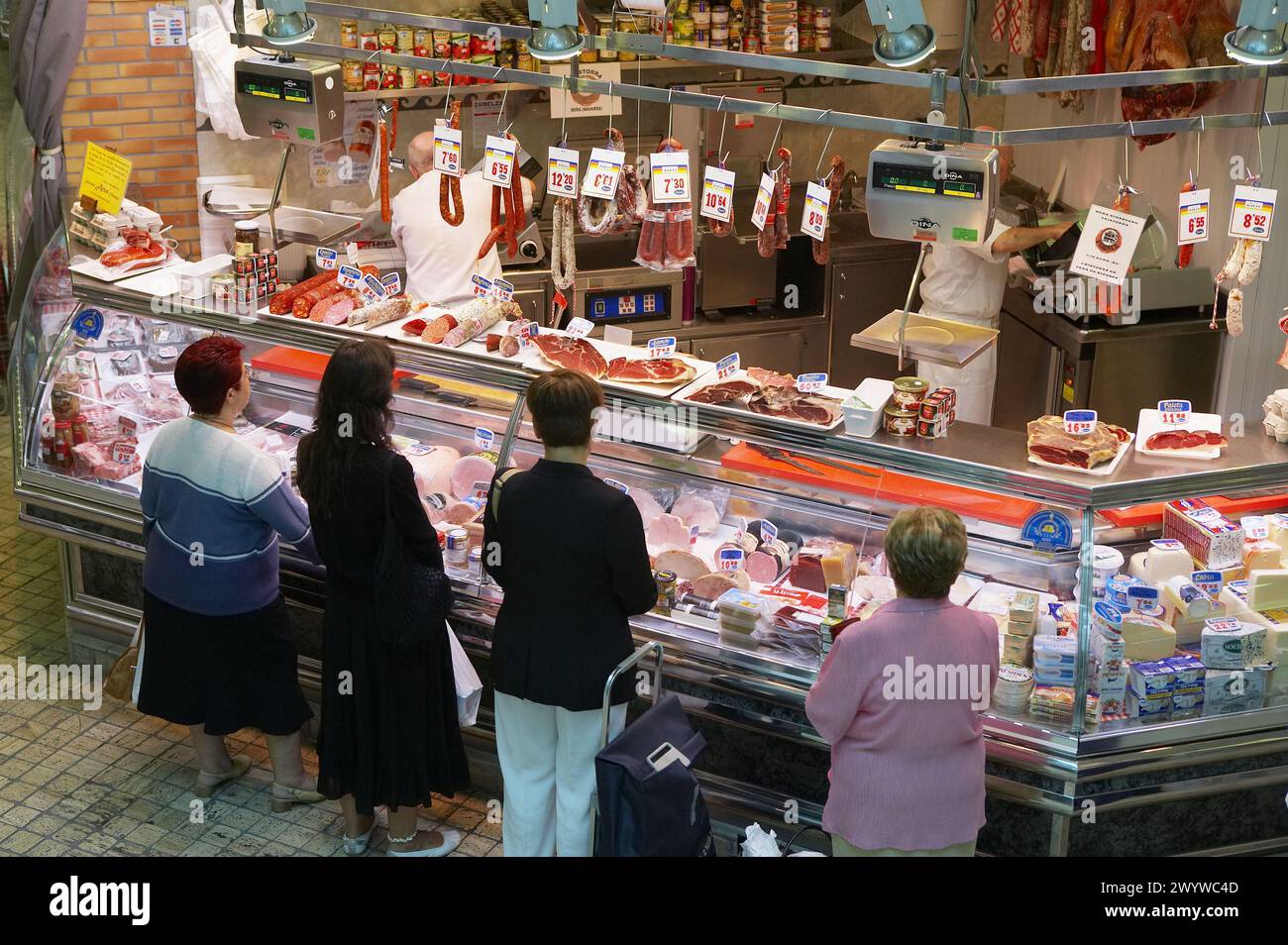 Interior shops butcher view hi-res stock photography and images - Alamy