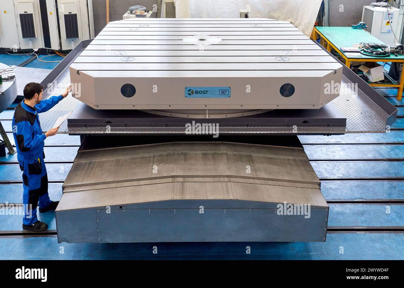 Machining Center, CNC, Design, manufacture and installation of machine ...