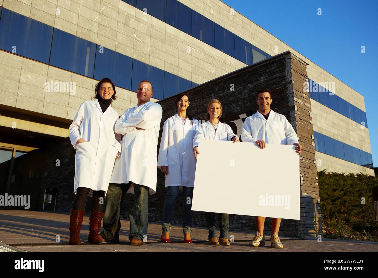 Woman research white coat outdoors hi-res stock photography and images ...
