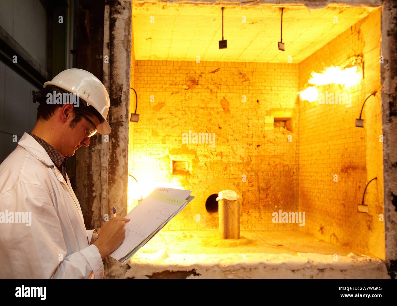 Fire resistance and buildings hi-res stock photography and images - Alamy