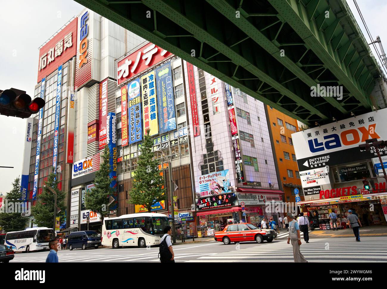 Akihabara cars hi-res stock photography and images - Alamy