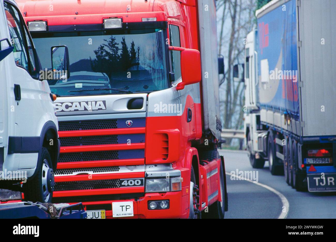 Slow queue movement hi-res stock photography and images - Alamy