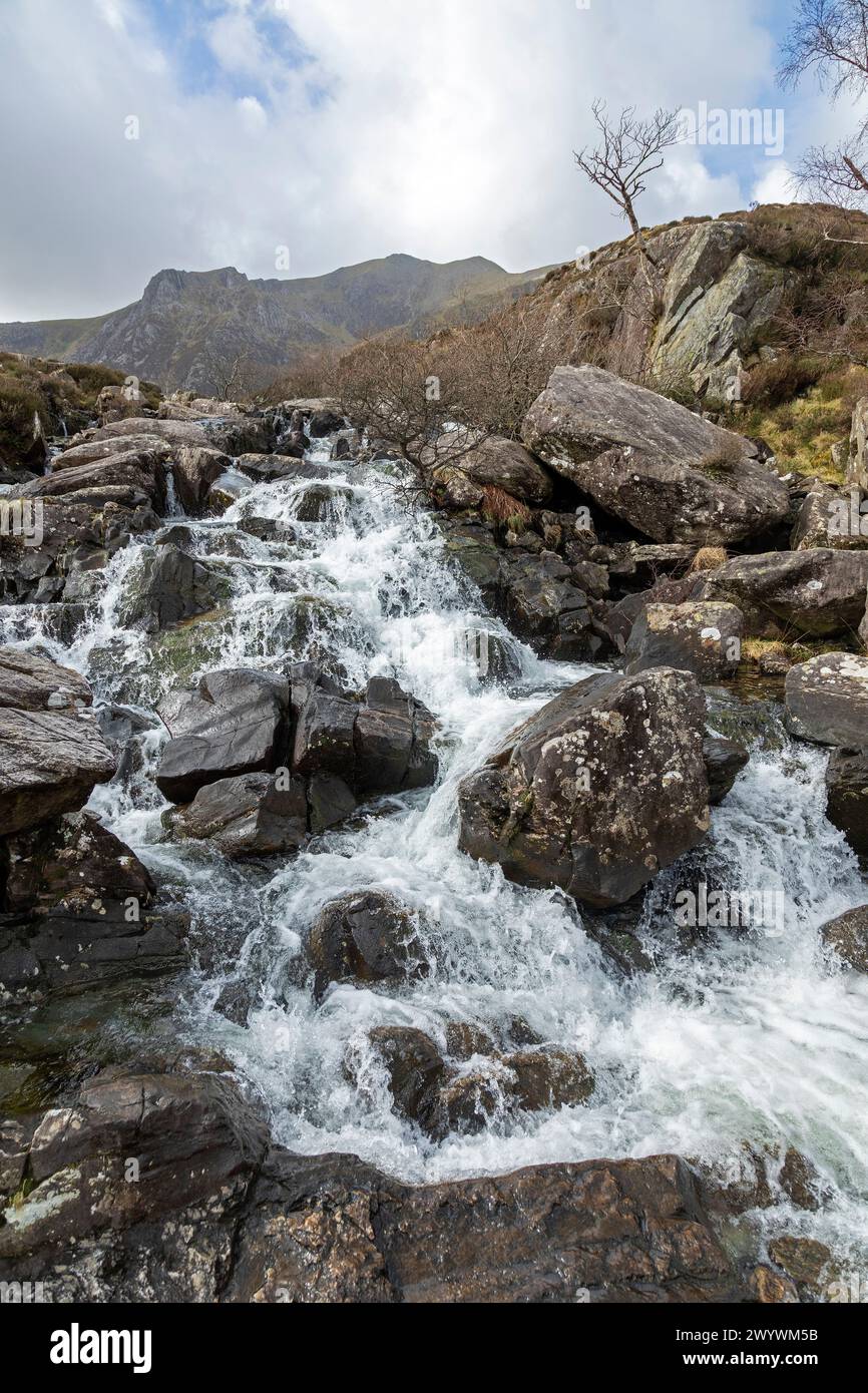 Mountain stream beside LLyn Idwal Path, Snowdonia National Park near ...