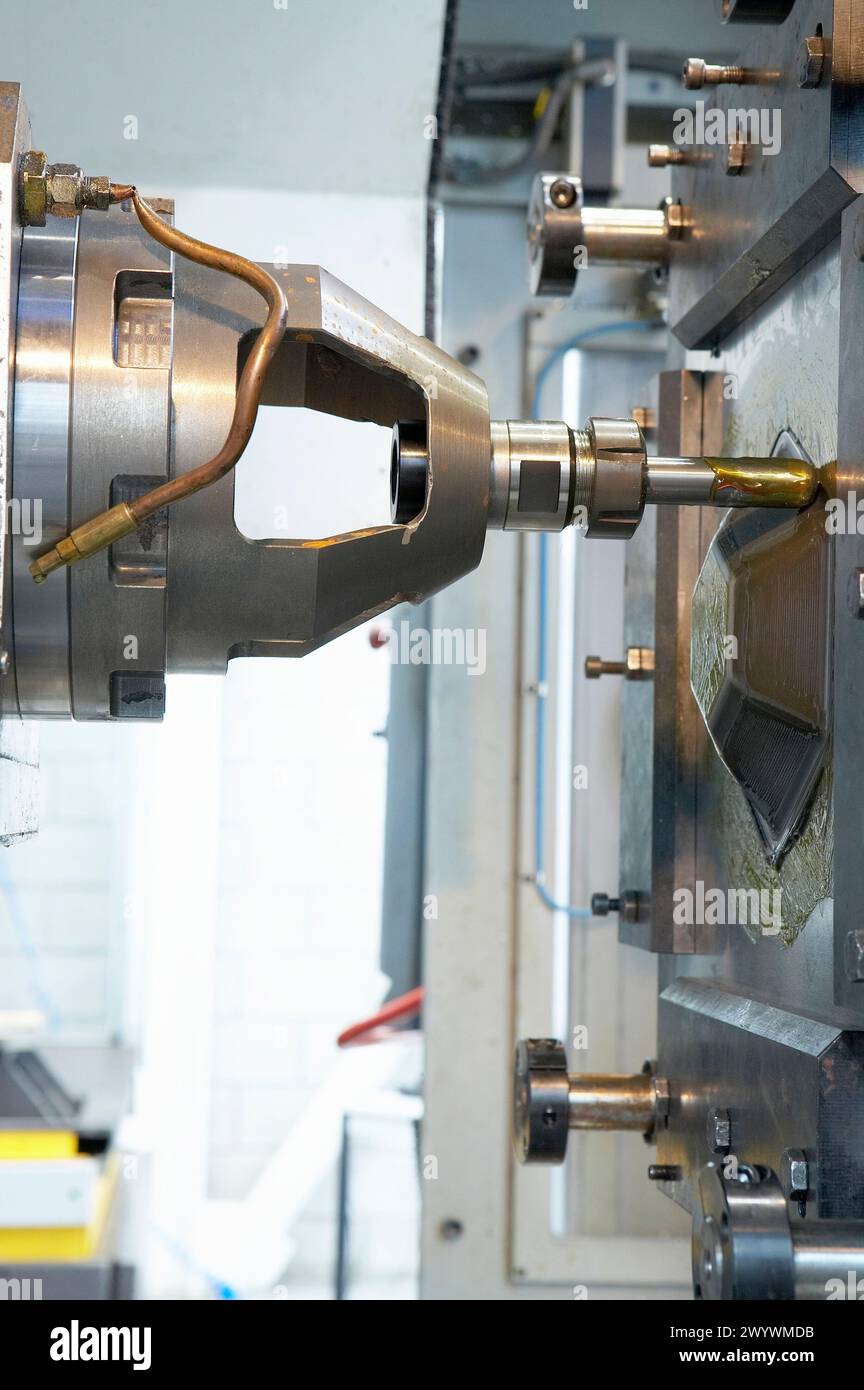 Incremental sheet forming hi-res stock photography and images - Alamy