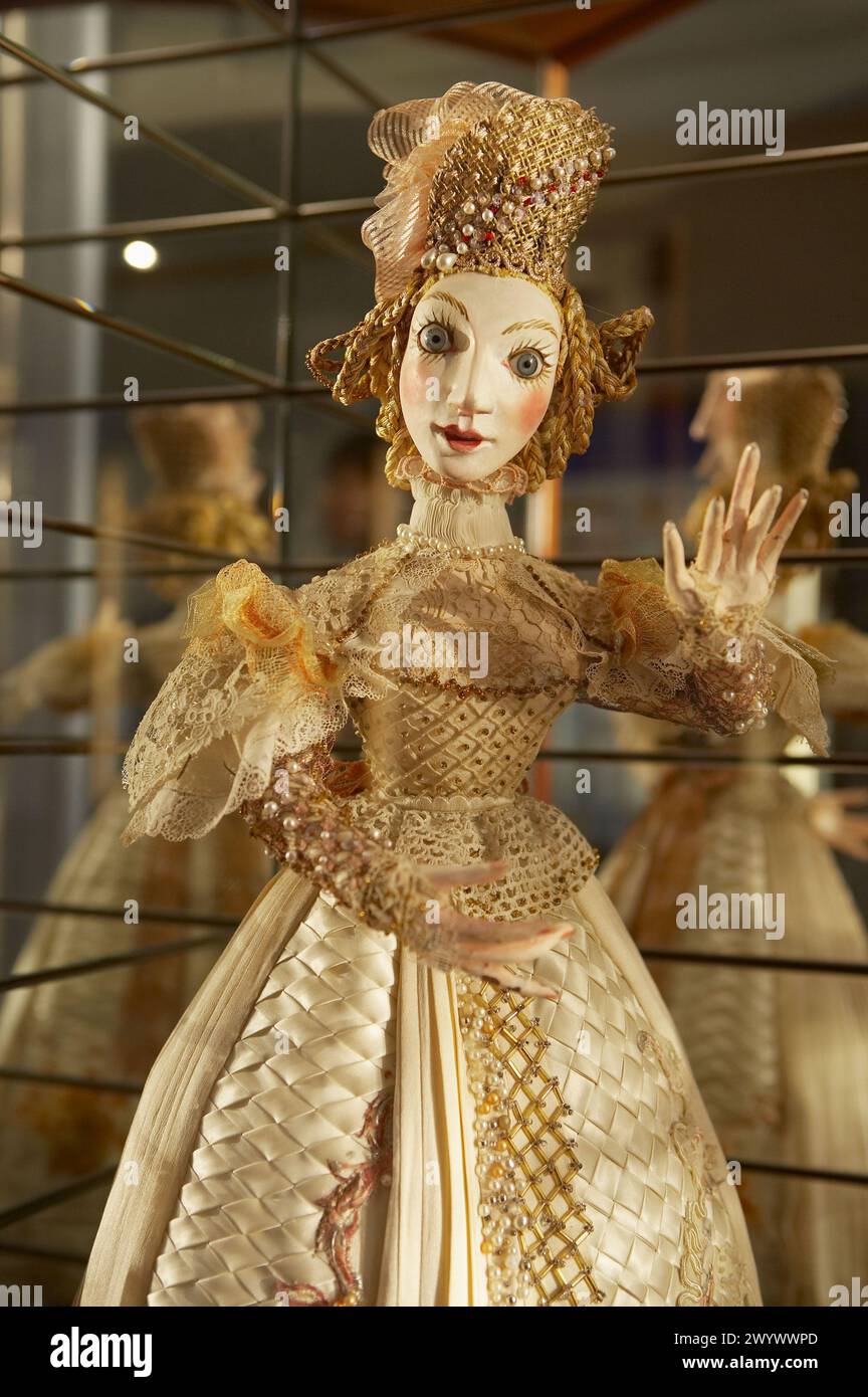 Puppet museum hi-res stock photography and images - Alamy