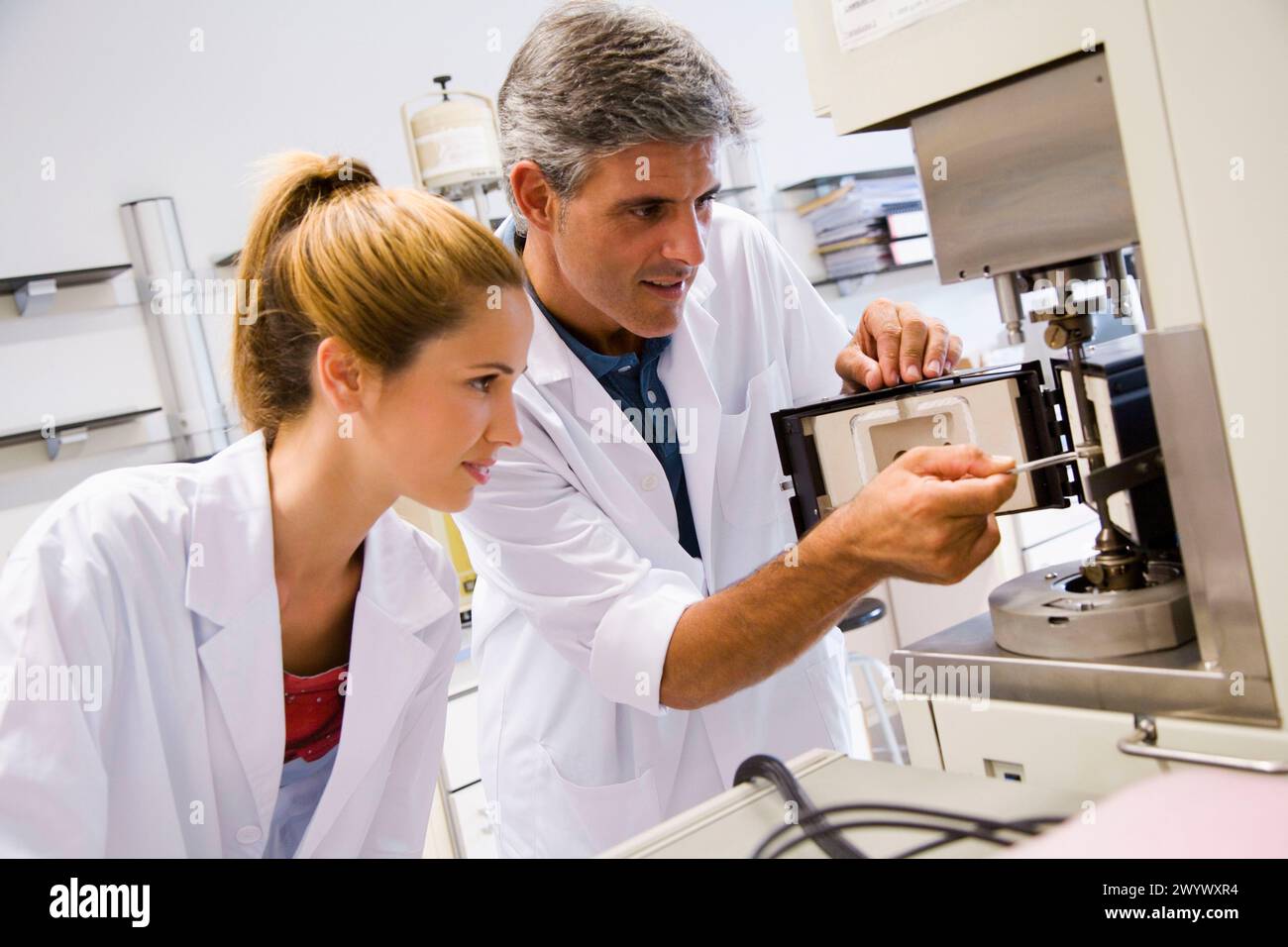 Fundamental analysis hi-res stock photography and images - Alamy