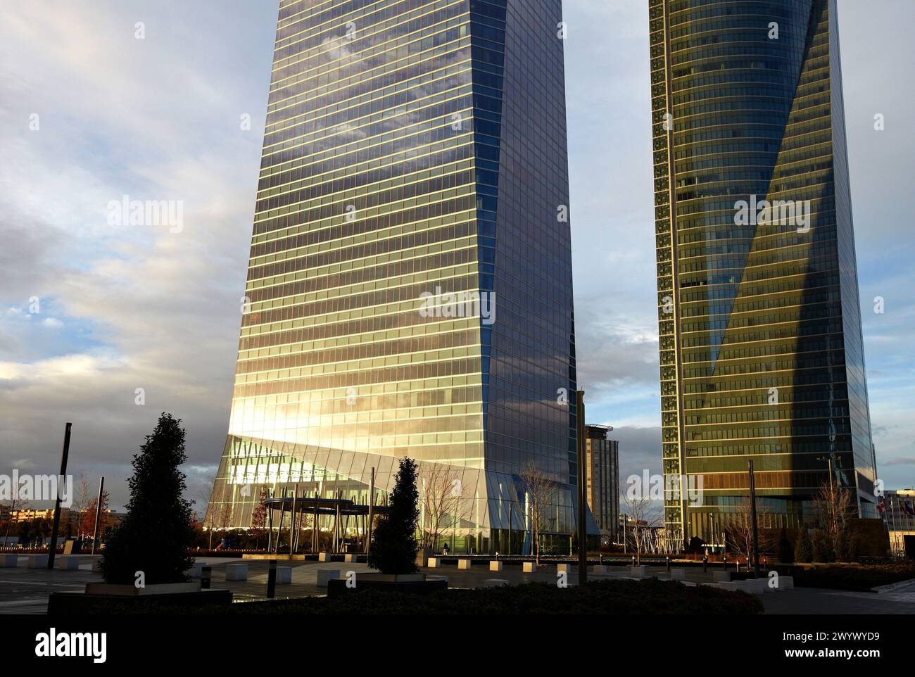 Torre de Cristal and Torre Espacio, CTBA, Cuatro Torres Business Area, Madrid, Spain Stock Photo ...