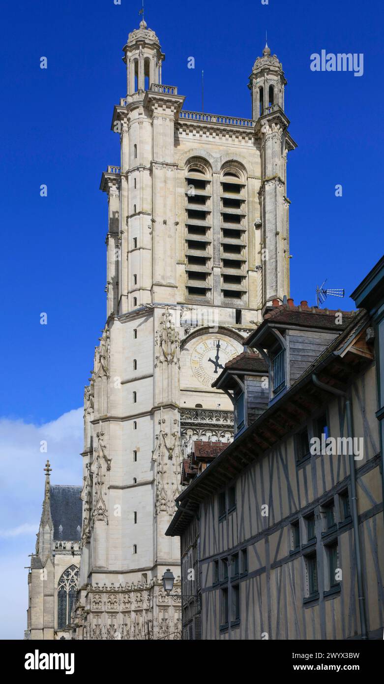 gotische Cathedrale Saint-Pierre-et-Saint-Paul de Troyes, Troyes ...