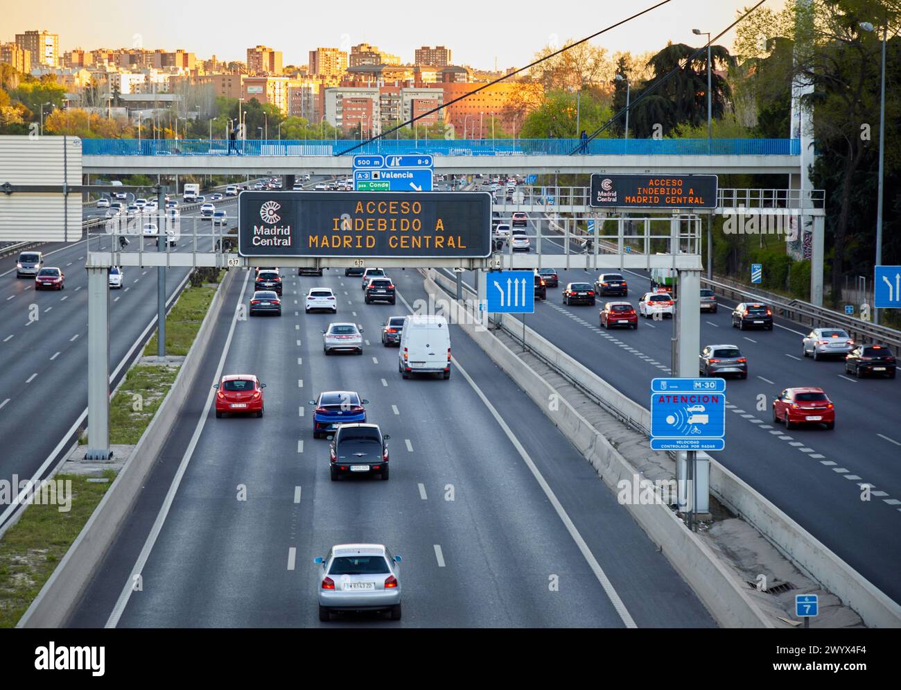M 30 motorway hi-res stock photography and images - Alamy