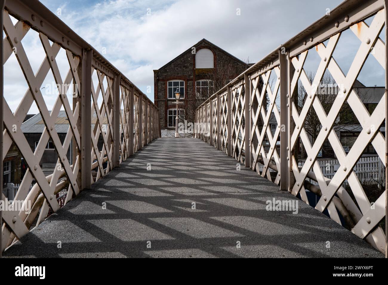 Redruth railway station hi-res stock photography and images - Alamy