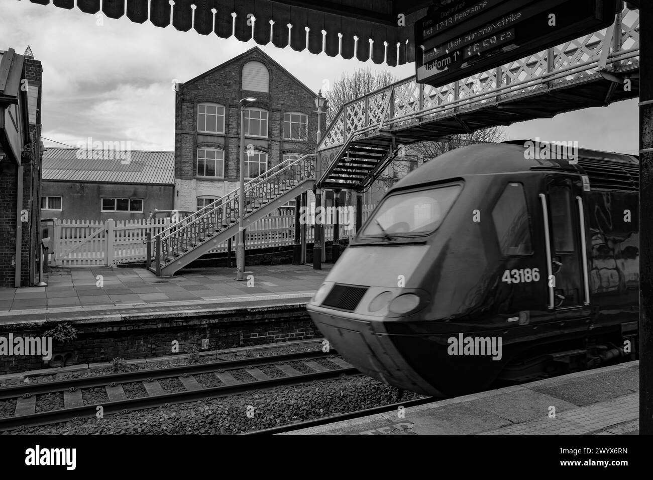 Footbridge steps Black and White Stock Photos & Images - Alamy