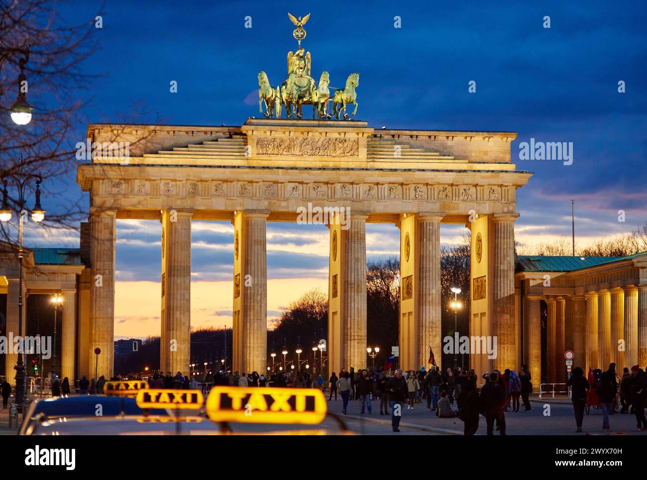 Cabs berlin hi-res stock photography and images - Alamy