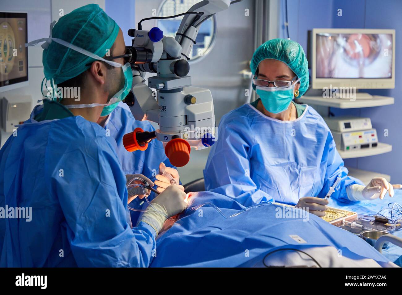 Surgical intervention of eyes, Cataracts, Operating theater of ...