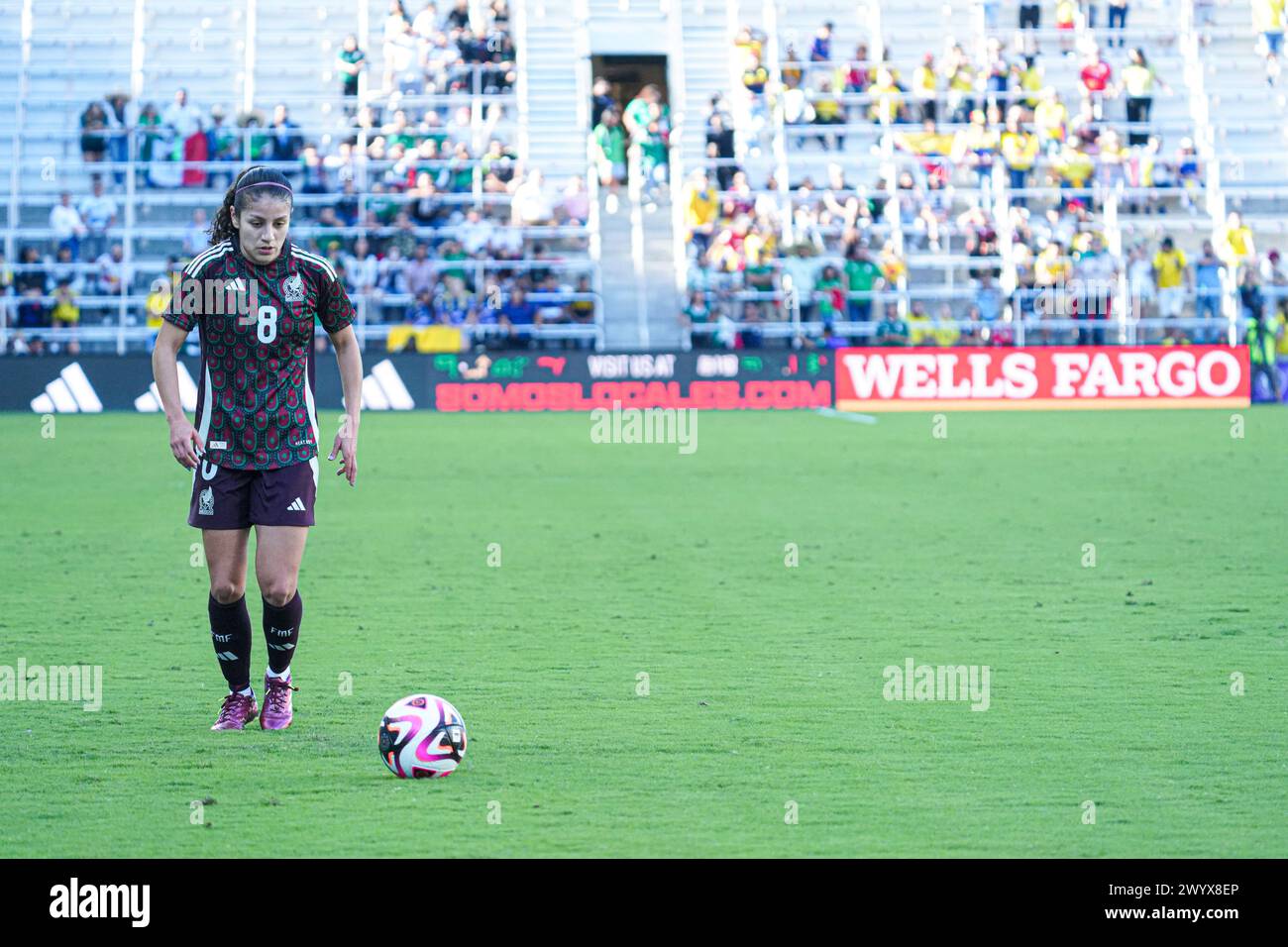 Orlando, Florida, April 6, 2024, Mexico Midfielder Kiana Palacios #8 ...