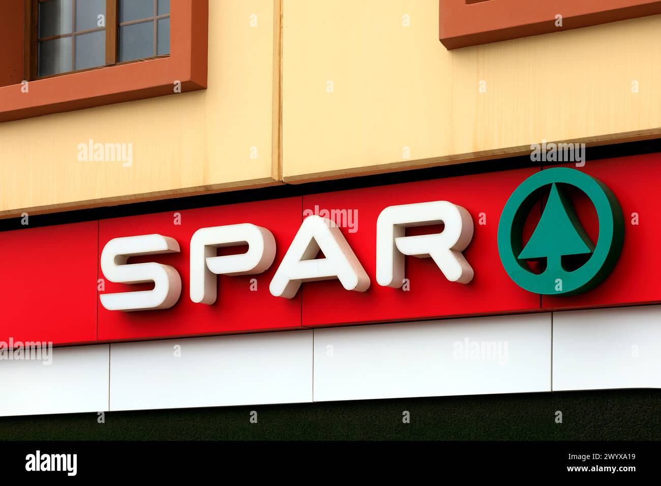 Logotipo Del Supermercado Spar Rettung Für Einige Real Filialen