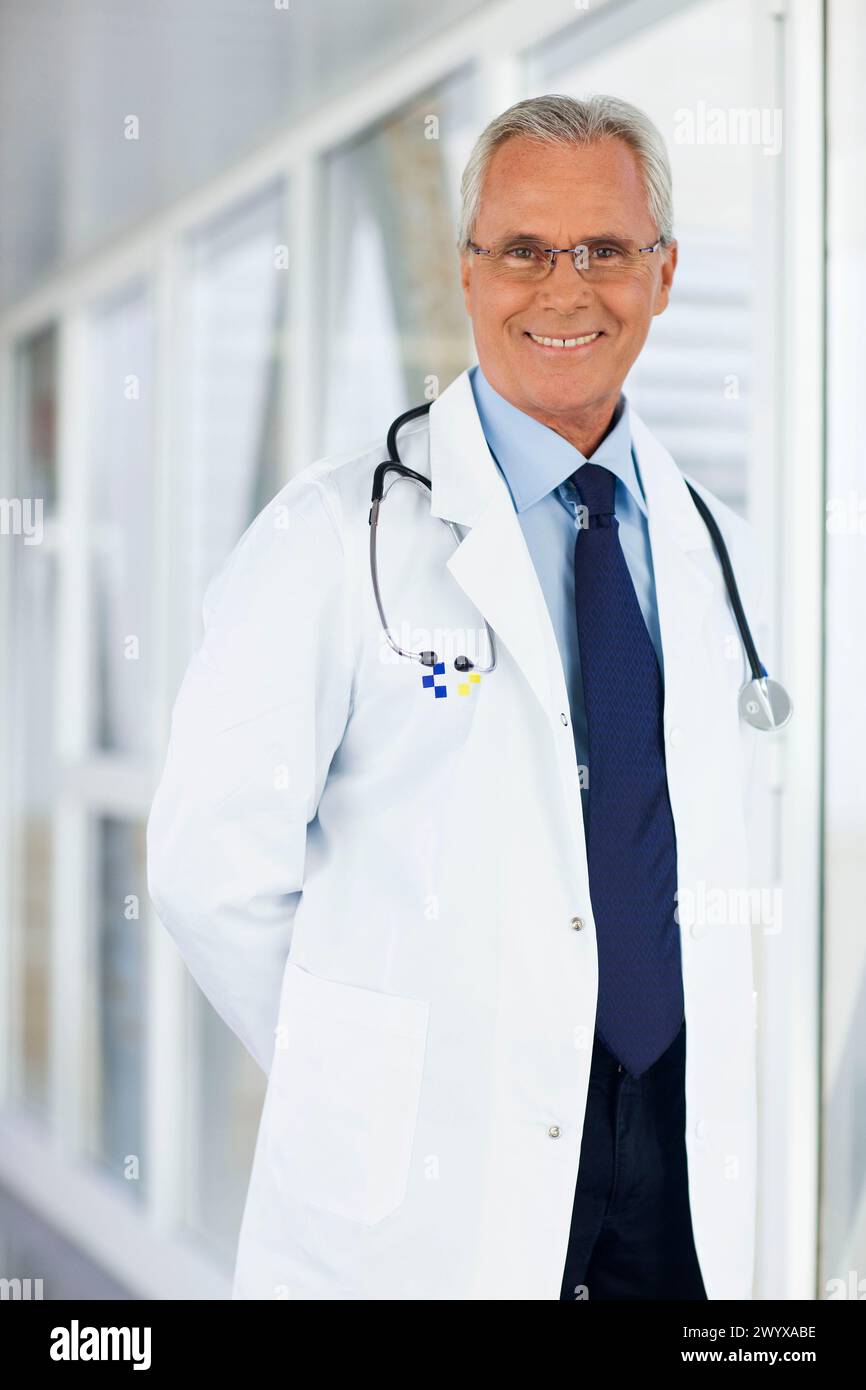 1950s medical lab hi-res stock photography and images - Alamy