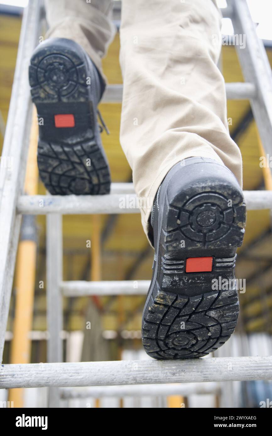 Without safety working construction site hi-res stock photography and ...