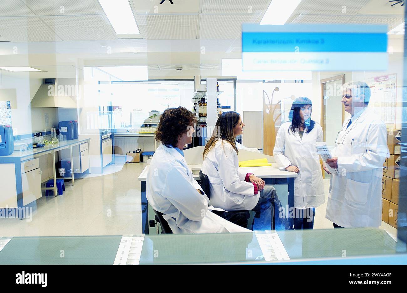 Chemical characterization laboratory Stock Photo - Alamy