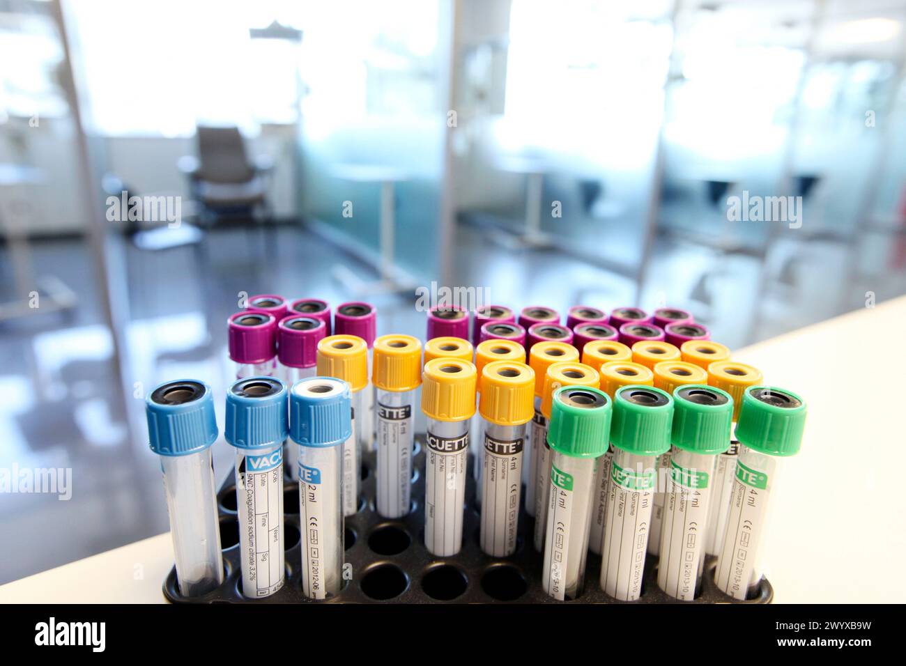 Sample boxes hi-res stock photography and images - Alamy